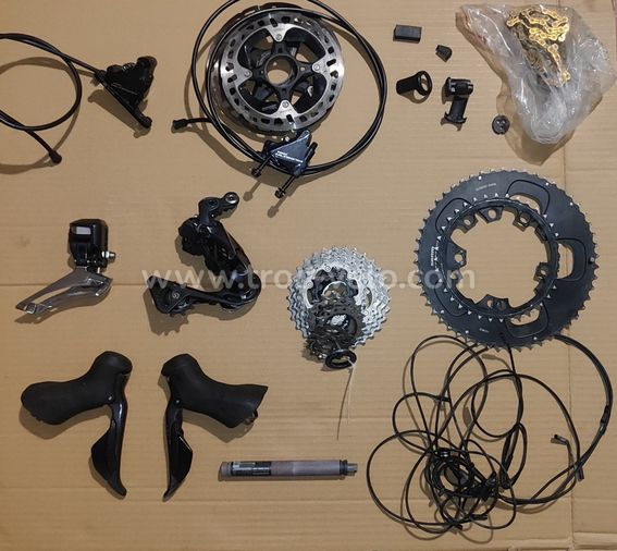 Ensemble Shimano Ultegra R8070 Di2 - SHIMANO - 75001 - Troc Vélo
