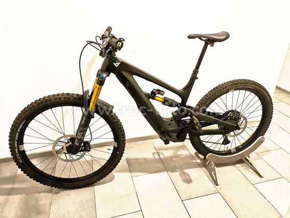 YT Decoy MX Core 5 en taille L (année 04/2025) - YT INDUSTRIES - 4720 ...