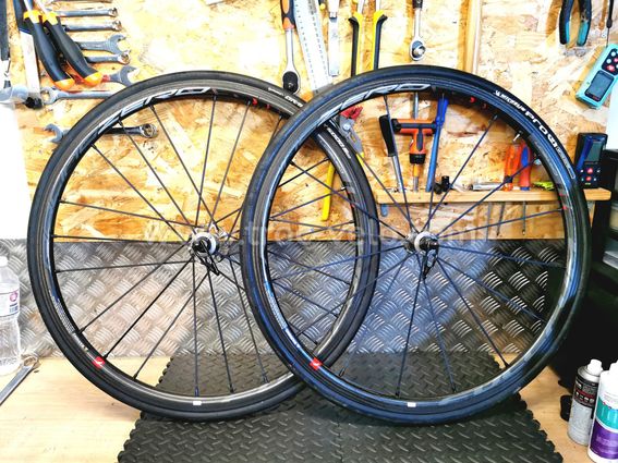 Fulcrum racing zero carbone c17 patins freinage AC3 roulements CERAMIC ...